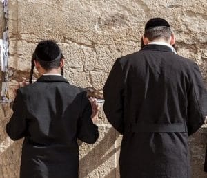 Curiosidades Sobre os Judeus: Tradições, Ritos e Crenças